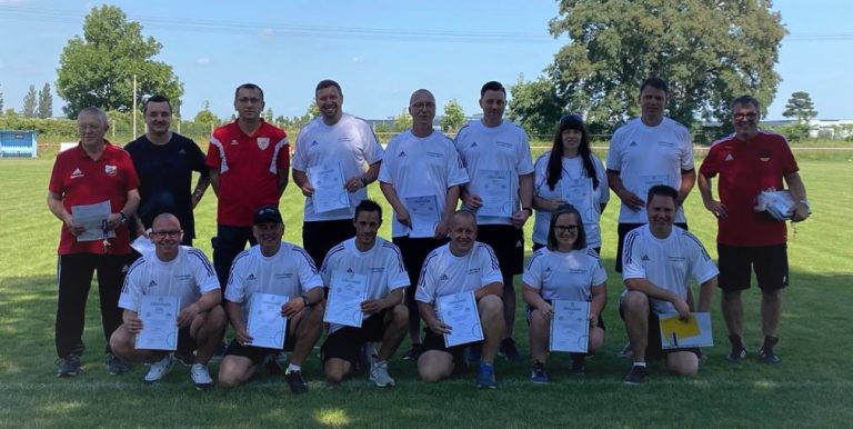 18 neue C-Lizenzen: SFV Halle schaltet bei DFB-Trainerausbildung auf ...